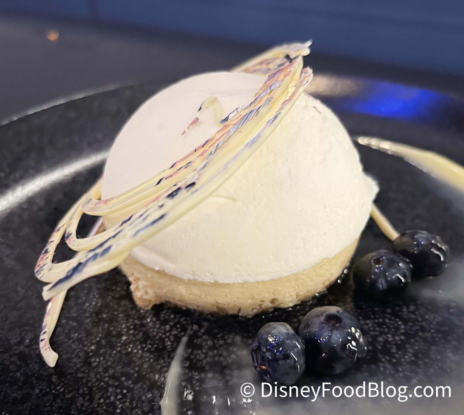 Mickey Beignets | the disney food blog