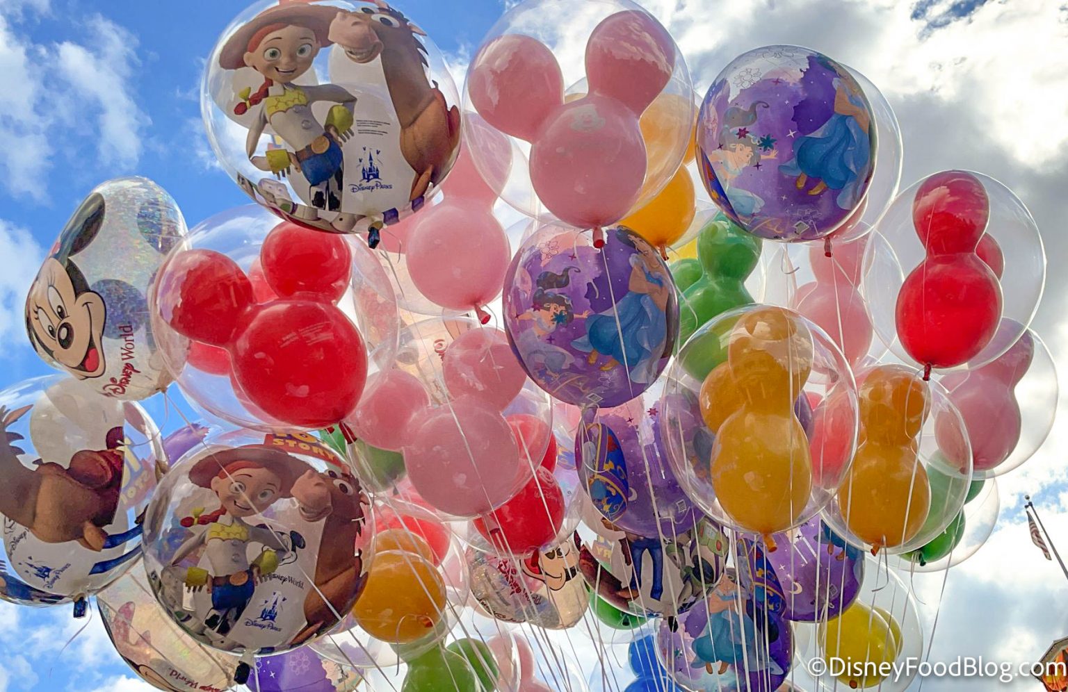 PHOTOS: Disney World's Latest Balloons Prove Pumpkin Castle > Real ...