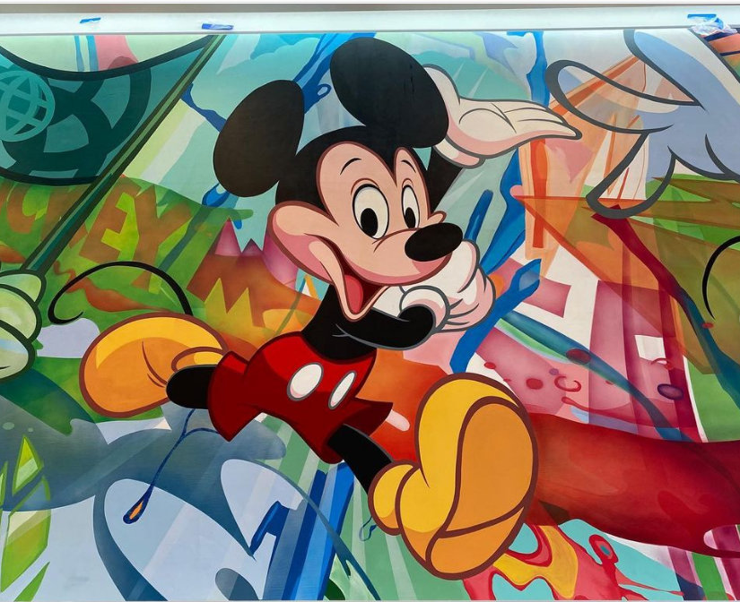 PHOTOS: The NEW EPCOT Shop Has a GIGANTIC Mickey Mural Inside! | the ...