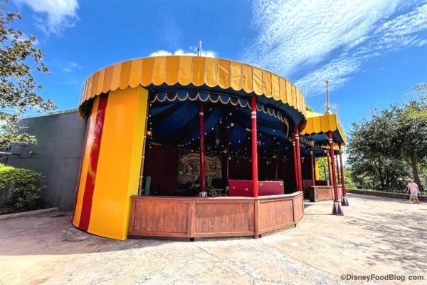 Did You Know About the Secret Place To Charge Your Phone in Magic ...