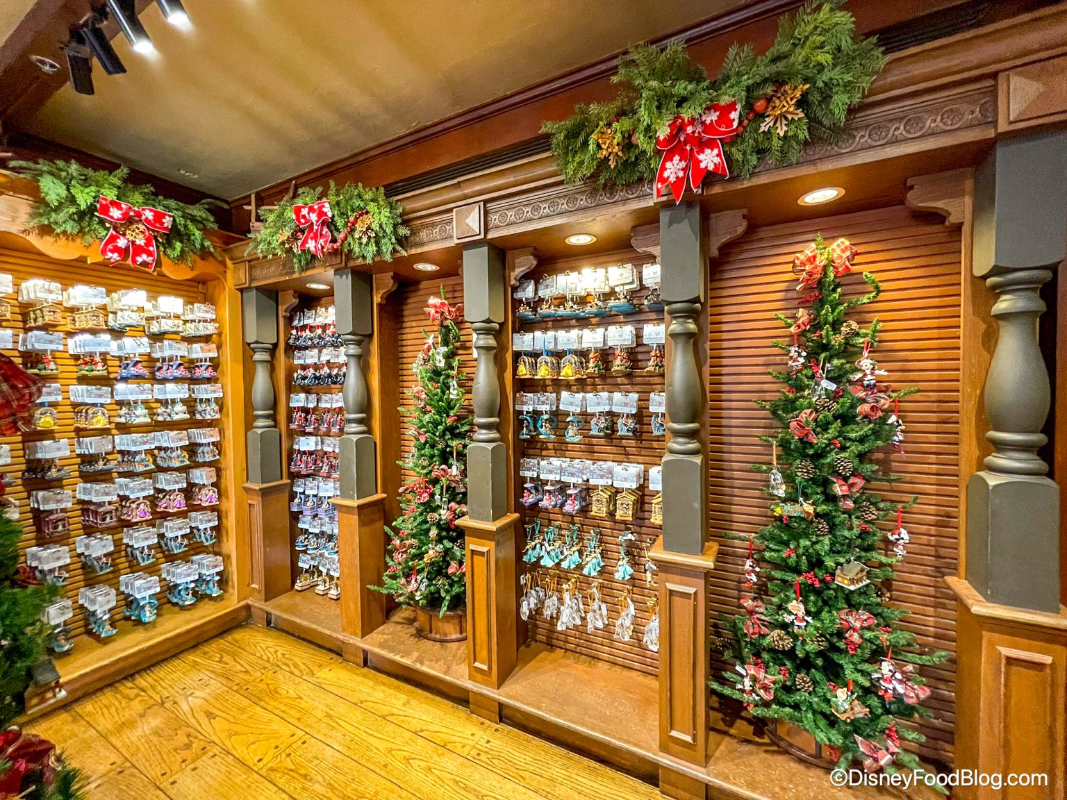5 Disney Smells Our Readers Will NEVER Forget | the disney food blog