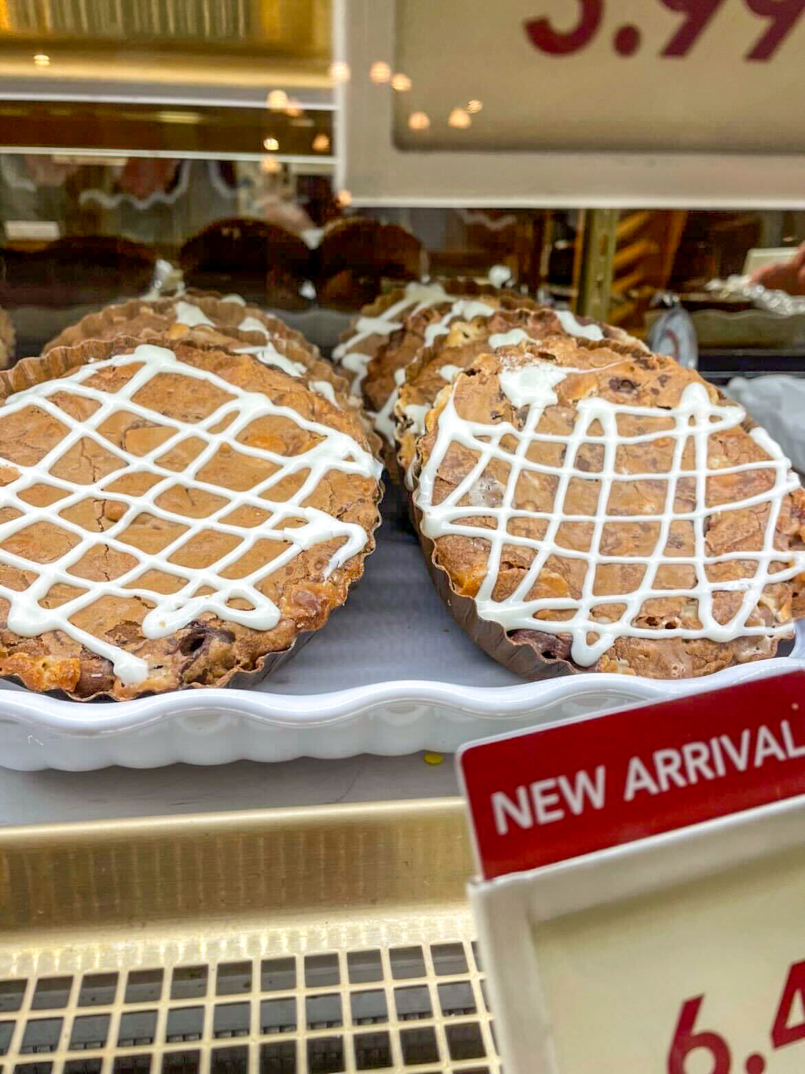 Love Num Num Cookies? You'll Want to See Disneyland's Newest Treats ...