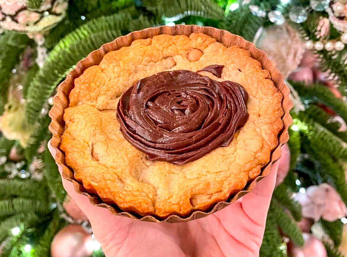 Love Num Num Cookies? You'll Want to See Disneyland's Newest Treats ...
