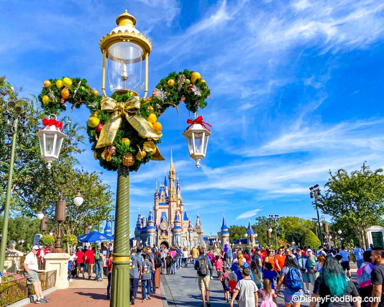 PHOTOS & VIDEOS: Holiday Decorations Have Arrived in Magic Kingdom ...