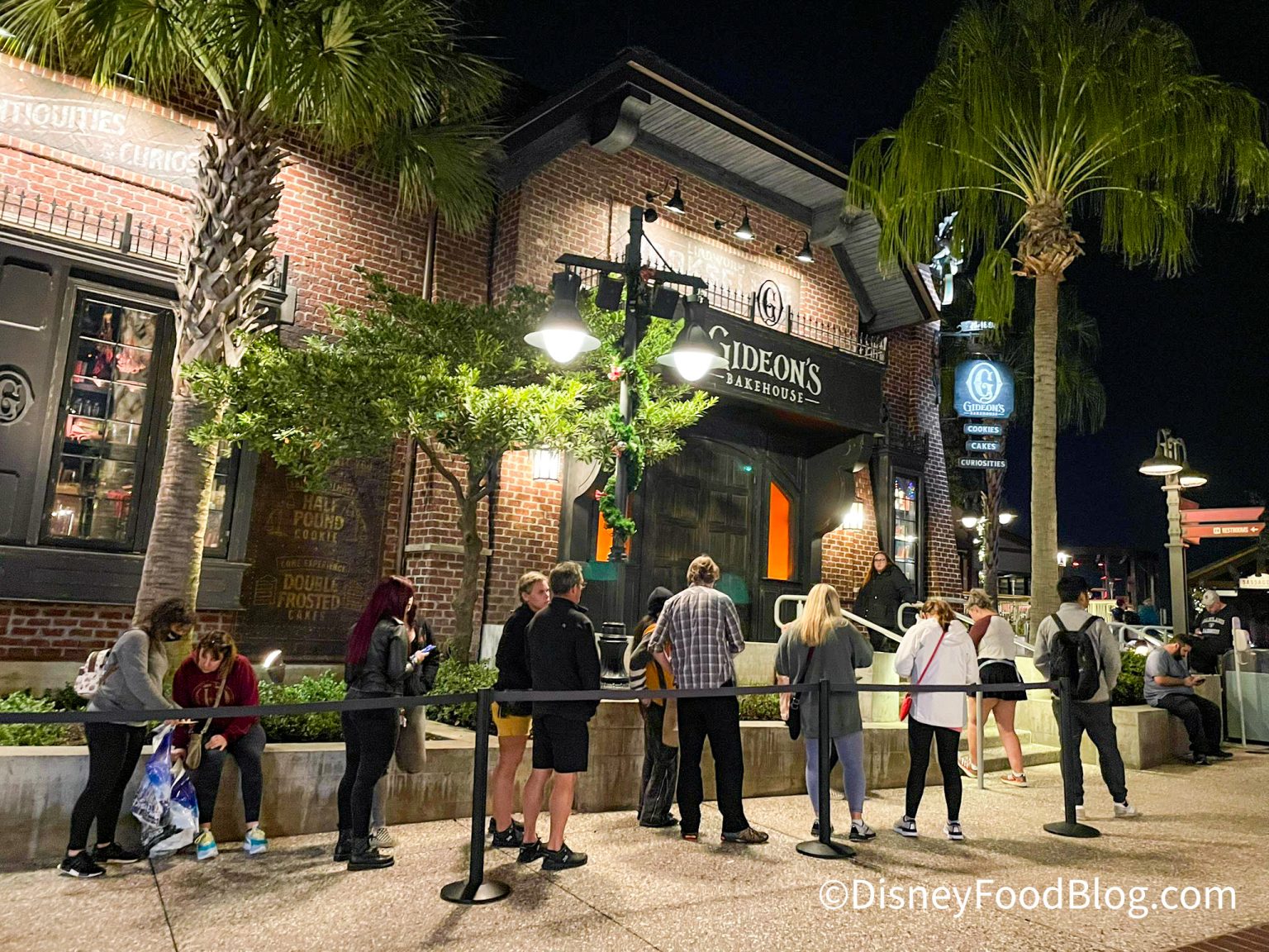 I Just Made a Huge Cake MISTAKE in Disney World. Please Don't Let It ...