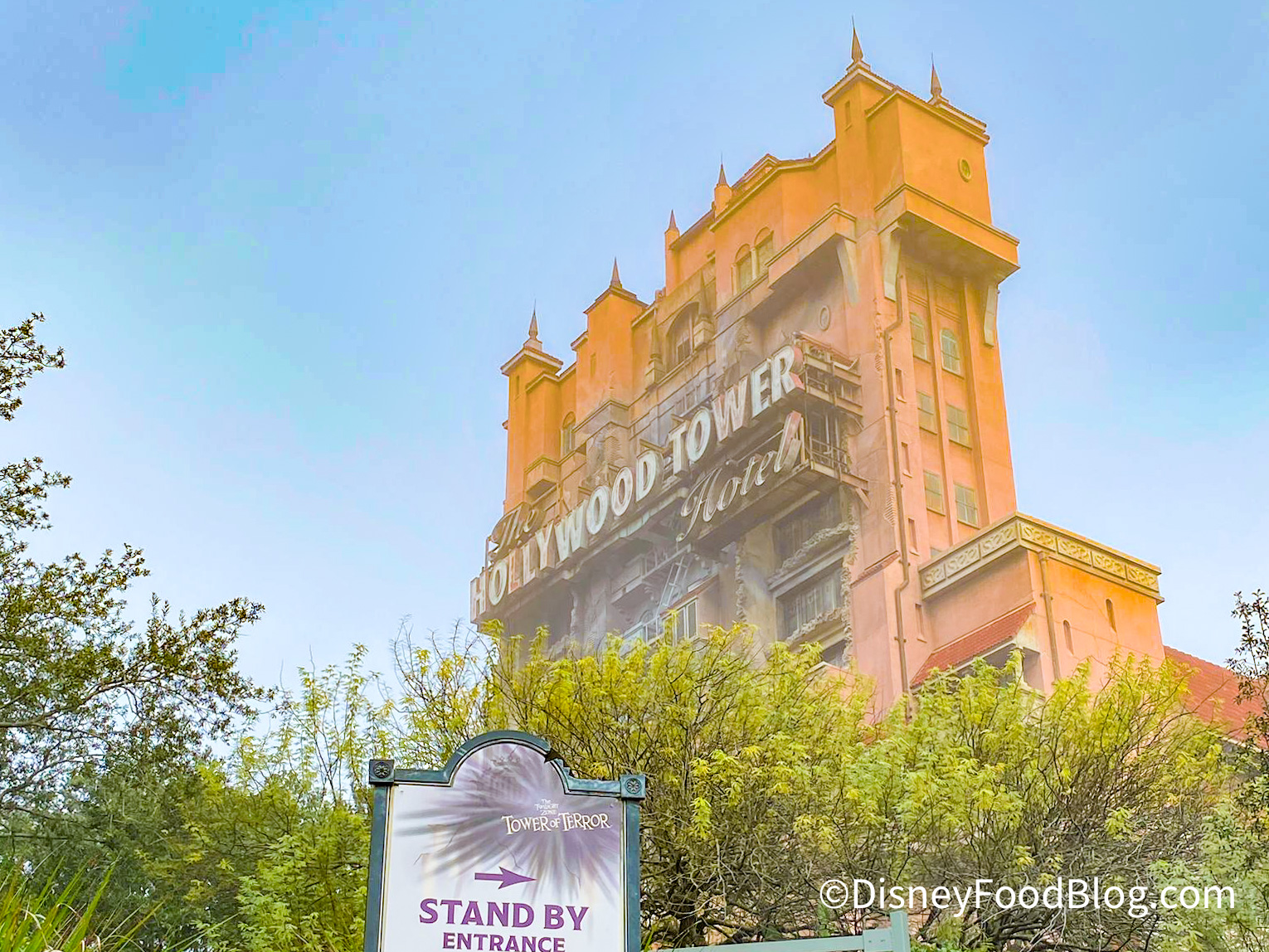 PHOTOS: Disney World Was Having Some Eerie Weather This Morning! | the ...