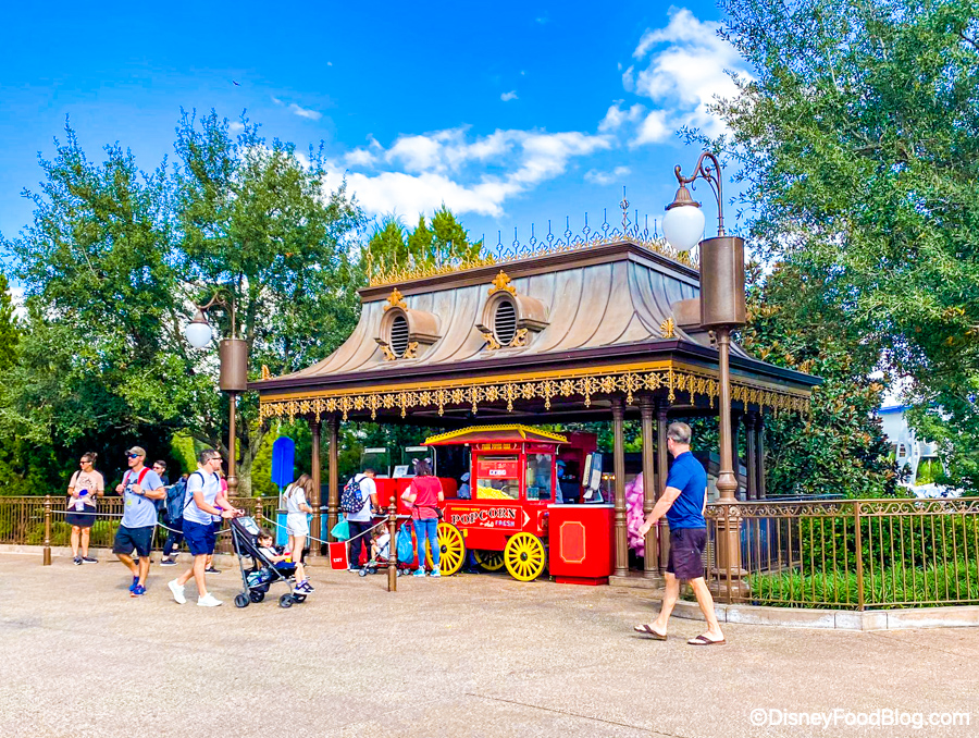 Breakfast Has CHANGED in Magic Kingdom | the disney food blog