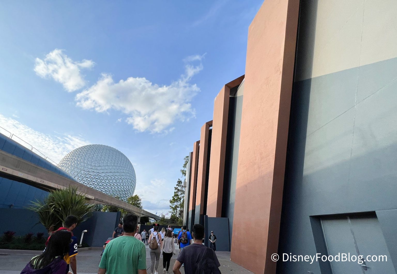 What's New at EPCOT: Festival of the Arts Menus and Decorations, Plus a ...