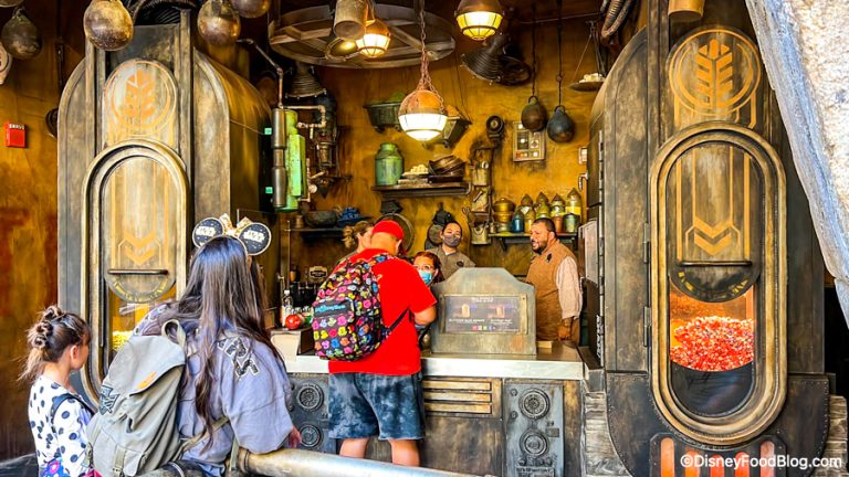 Disney World Adds Popular Snack Spot to Mobile Order | the disney food blog