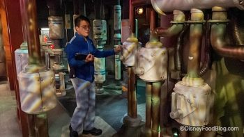Disney World Star Wars Hotel -- Galactic Starcruiser | the disney food blog
