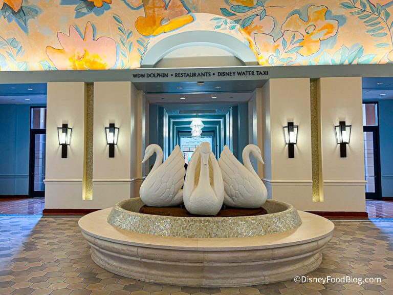 REVIEW: We Bet You've Never Heard of One of Disney World's BEST Italian ...