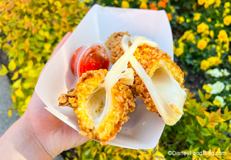 REVIEW: Disney's GIANT Snack Is For Cheese Lovers (Us. It's for Us ...