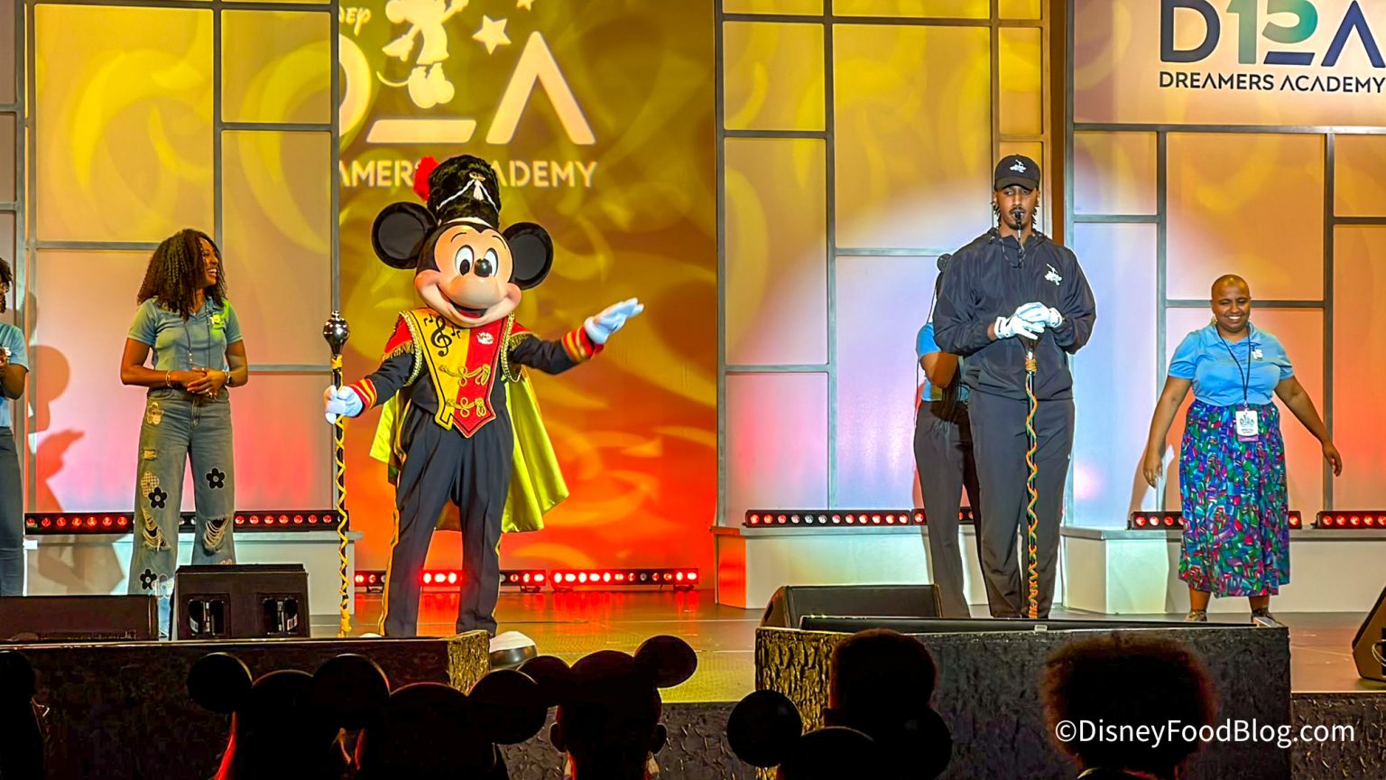Why This Is a Good Week for Spotting Celebrities in Disney World | the ...