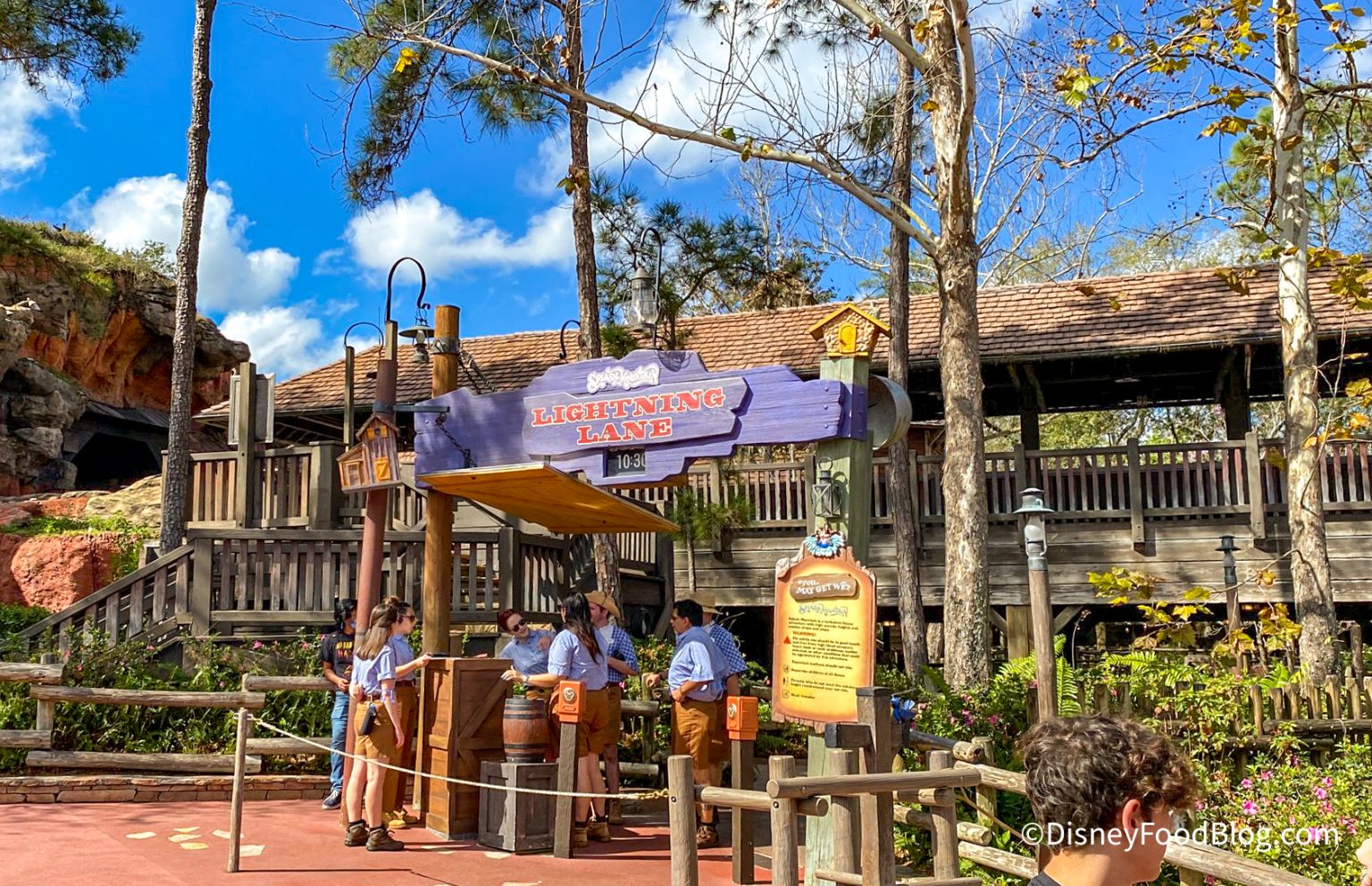 Splash Mountain CLOSED After Evacuation in Disney World This Morning ...