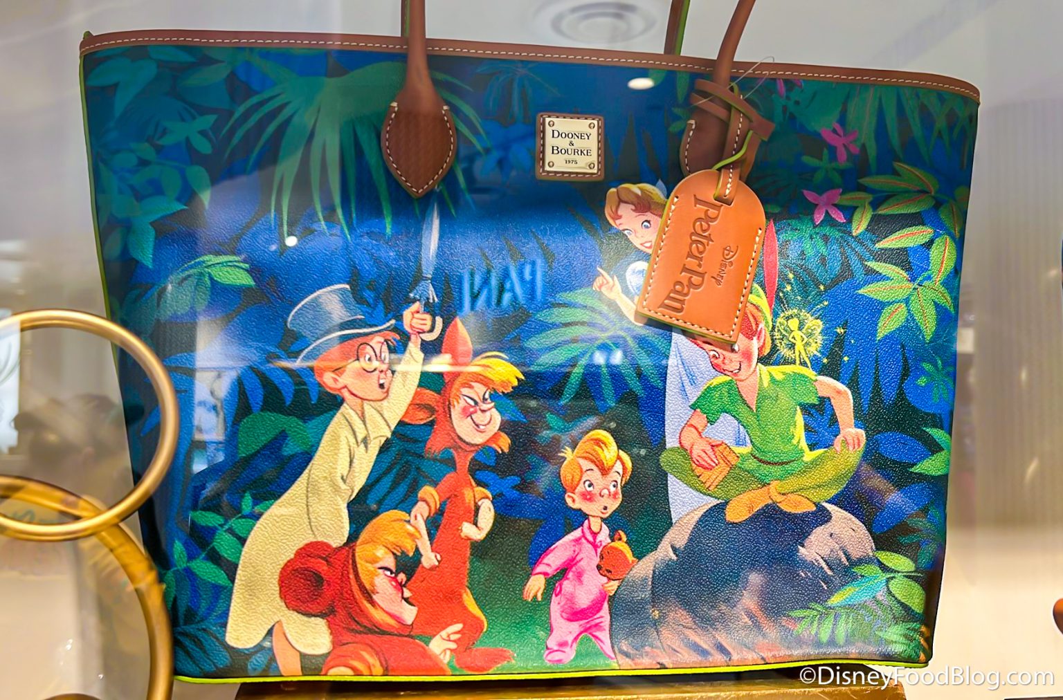 PHOTOS: NEW 'Peter Pan' Dooney & Bourke Bags Coming SOON to Disney ...
