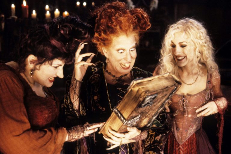 Disney Recipe: Make a Hocus Pocus Magic Brew Punch at Home! | the ...