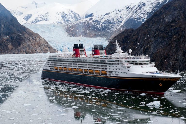 FULL GUIDE to 3 Types of Disney Cruise Line Ships (and the BIG ...