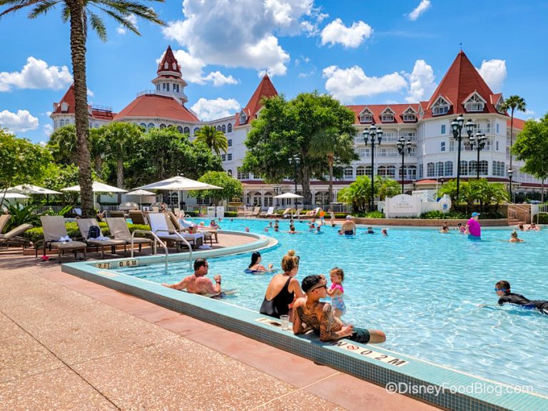 PHOTOS: Tour the NEW Resort Studios at Disney's Grand Floridian Resort ...