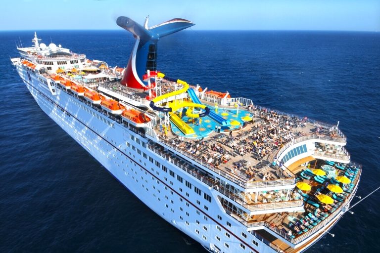 "Keep Bringing the Ducks!" The Cruise Rule That Has Everyone Talking ...