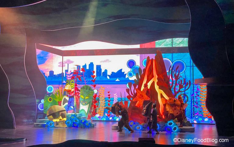 Come With Us to See Disney World's Reimagined Finding Nemo Show! | the ...