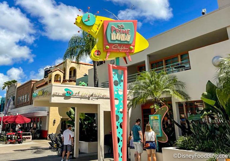Roundup Rodeo BBQ vs. '50s PrimeTime Cafe in Disney World | the disney ...
