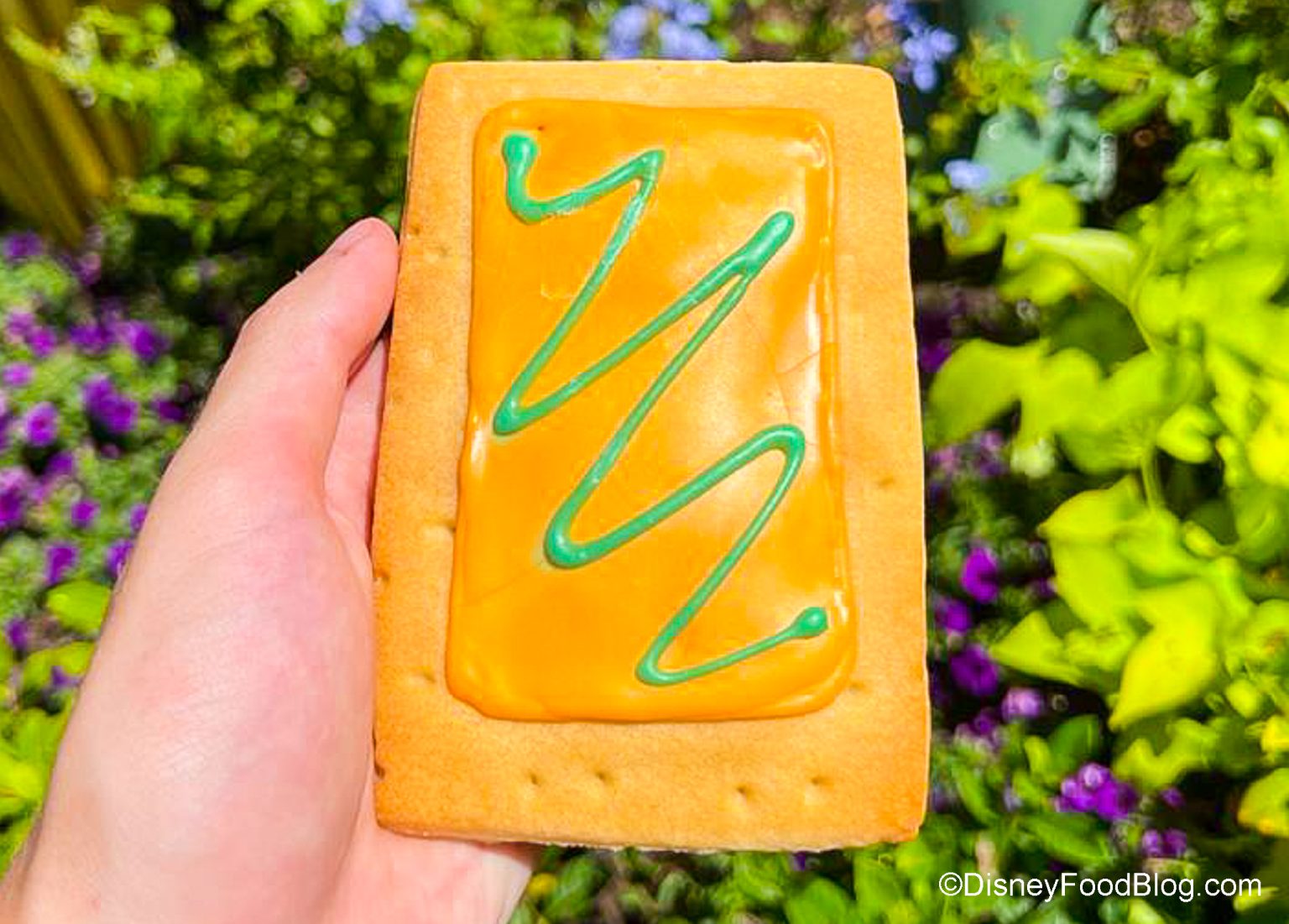 What's New in Disneyland Resort: Harry Potter Merchandise (?!) | the ...