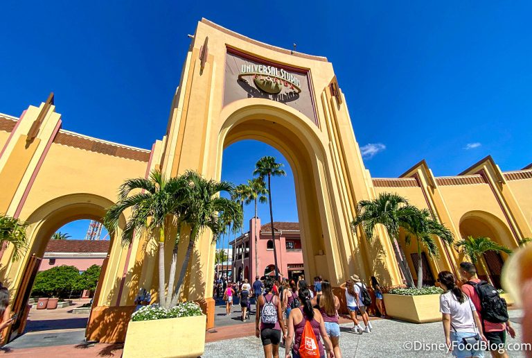 We Have Some BAD NEWS About the Bus from Universal's New Hotel | the ...