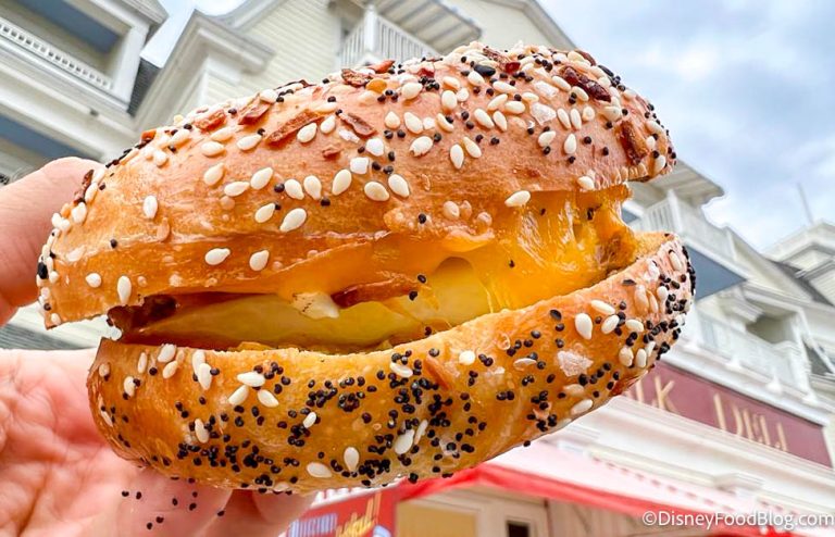 FULL REVIEW of Breakfast at the NEW BoardWalk Deli in Disney World ...