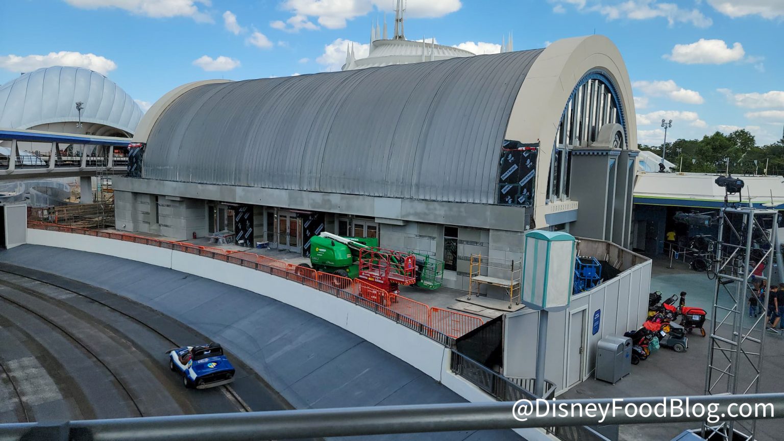 VIDEO: UPDATE on TRON Roller Coaster Construction in Disney World | the ...