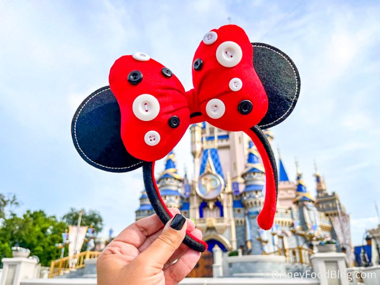 The Dumbo Mickey Ears Are Finally Available in Disney World! | the ...