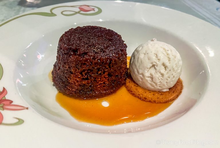 REVIEW: Enchanted Garden on the Disney Dream Cruise Ship | the disney ...