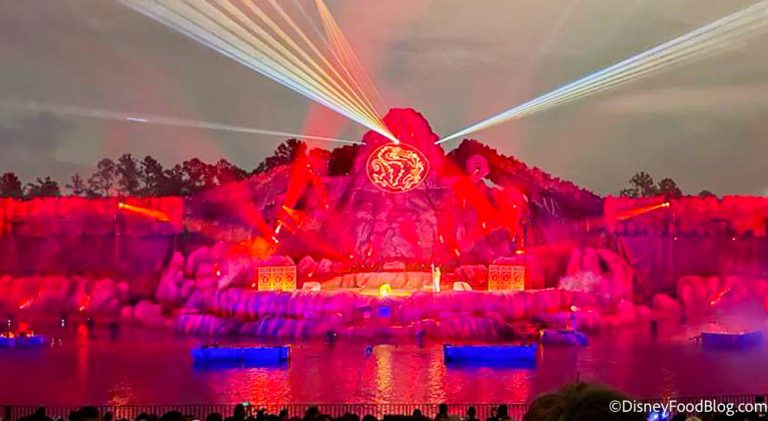 Fantasmic! Is Officially BACK in Disney's Hollywood Studios! | the ...