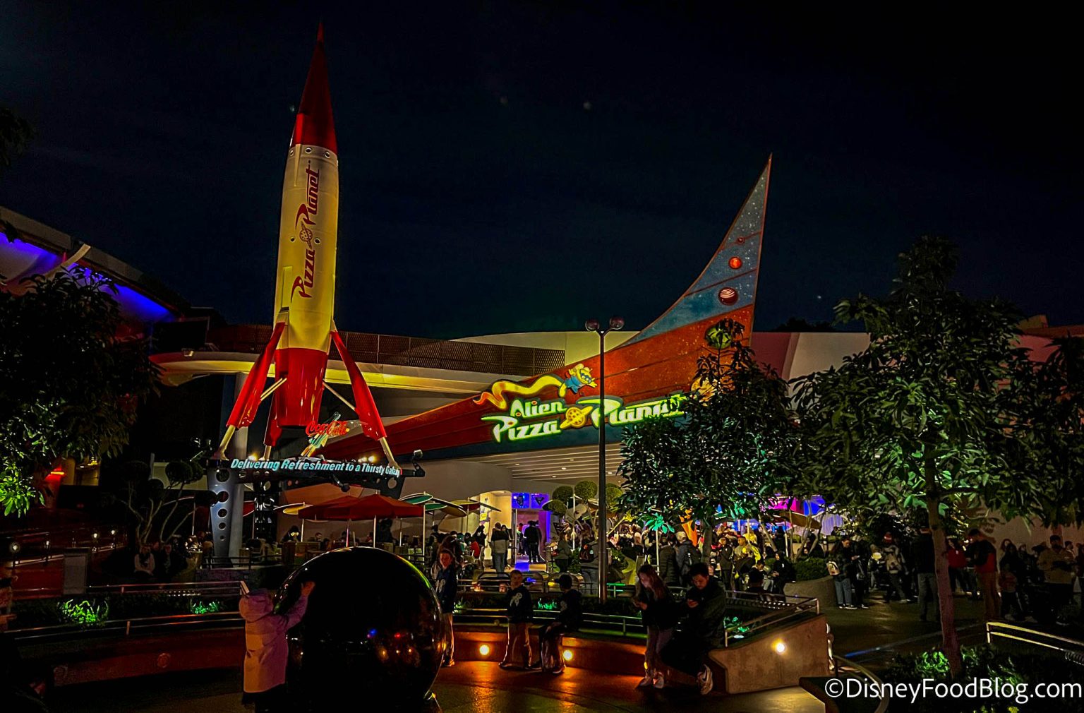 REVIEW: Did This Disney Restaurant Beat Its BAD Reputation? | the ...