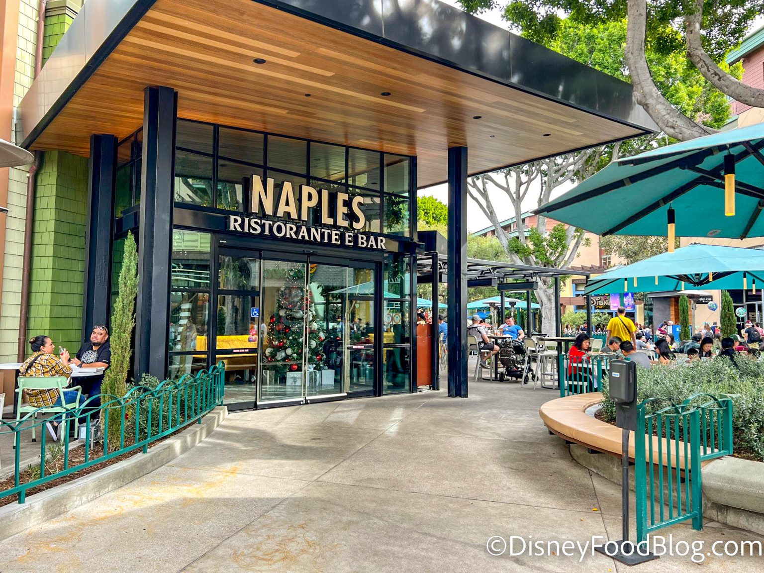 REVIEW: We're Revealing Where to Find Disney Italian Food That's ...