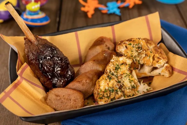 FULL MENU for Roundup Rodeo BBQ in Disney World! | the disney food blog