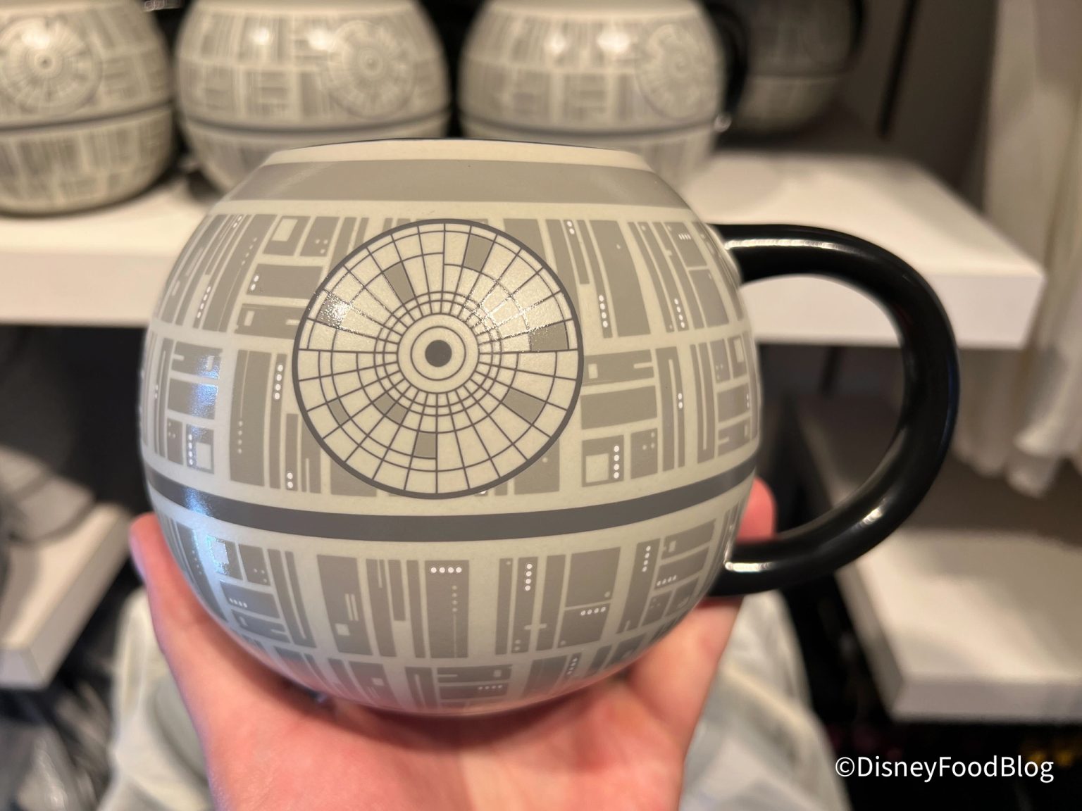 What's New at Disney's Hollywood Studios: A SPOOKY Phone Case | the ...