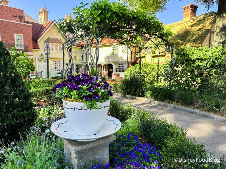Fancy A Cuppa? Tour the English Tea Garden FREE in Disney World This ...