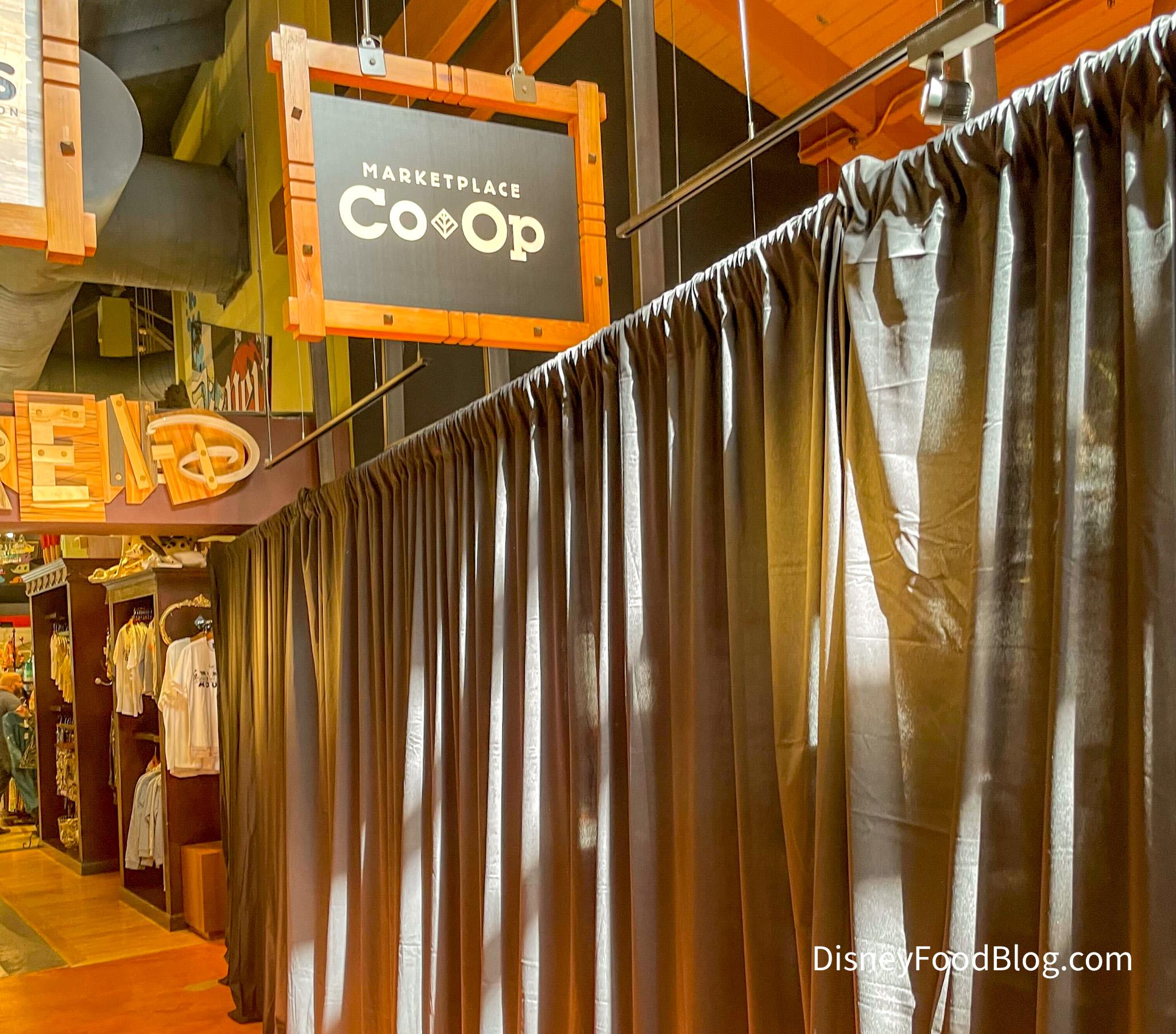 What's New at Disney Springs: TONS of New Snacks! | the disney food blog