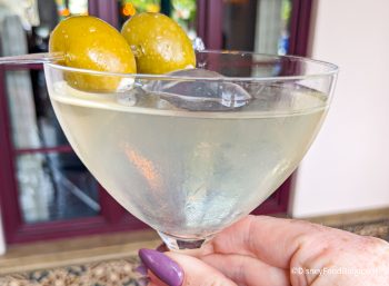 You're Paying TOO MUCH At This Disney Restaurant! | the disney food blog