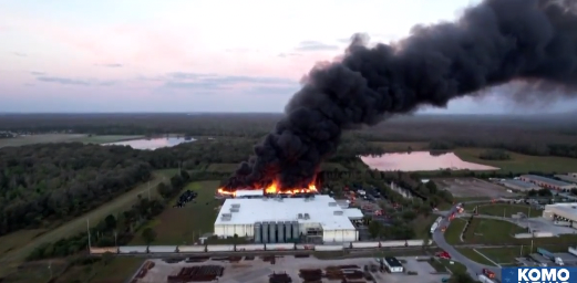 Fire Rages Near Disney World | the disney food blog