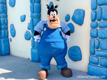 Mickey's Toontown in Disneyland | the disney food blog