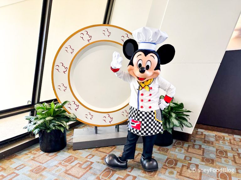 5 Unspoken Rules for Character Dining in Disney World | the disney food ...