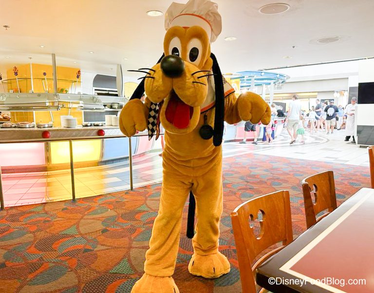 FULL REVIEW: Chef Mickey's Restaurant Has CHANGED In Disney World | the ...