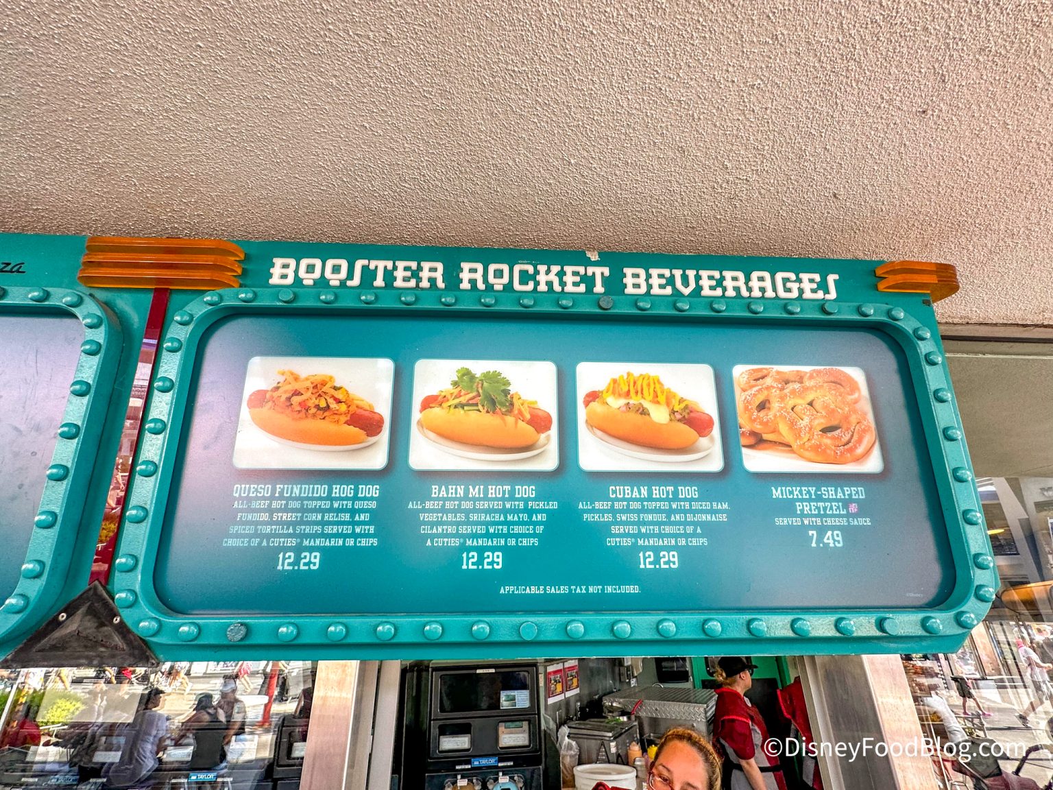 REVIEW: If You Need a Consistent Snack Stop in Magic Kingdom That ...
