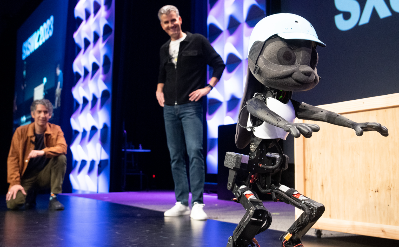 Disney Just Debuted BRAND NEW Robot Technology! | the disney food blog