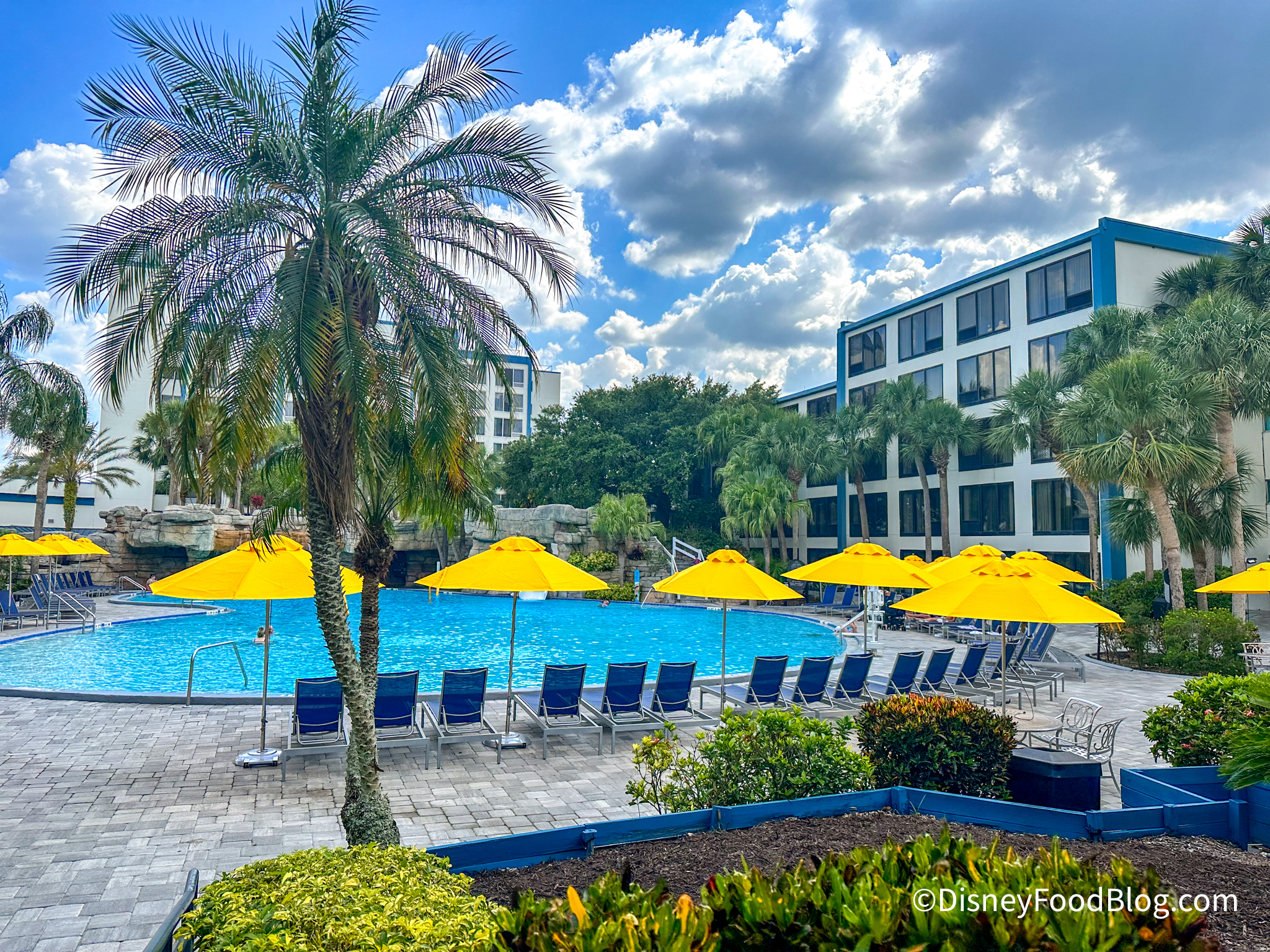 Hotel Near Disney World Debuts NEW Rooms and More Major Changes | the ...