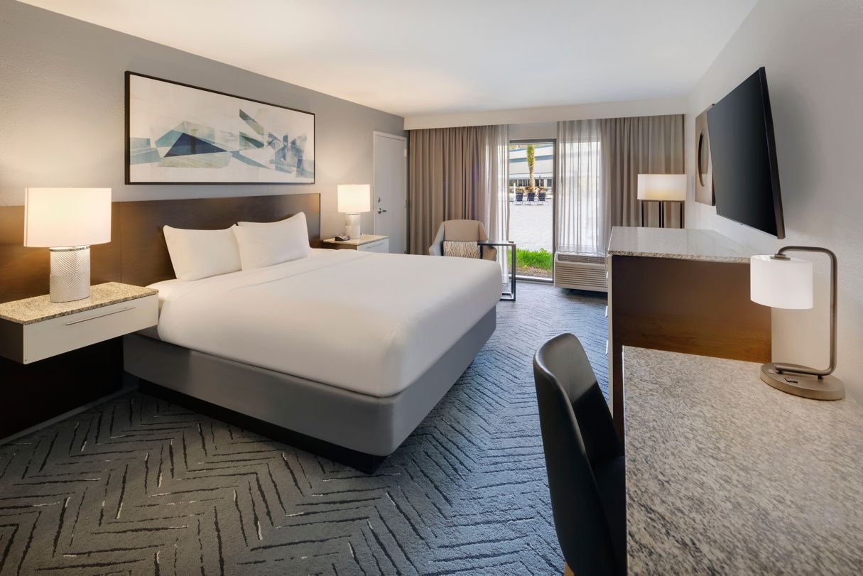 Hotel Near Disney World Debuts NEW Rooms and More Major Changes | the ...