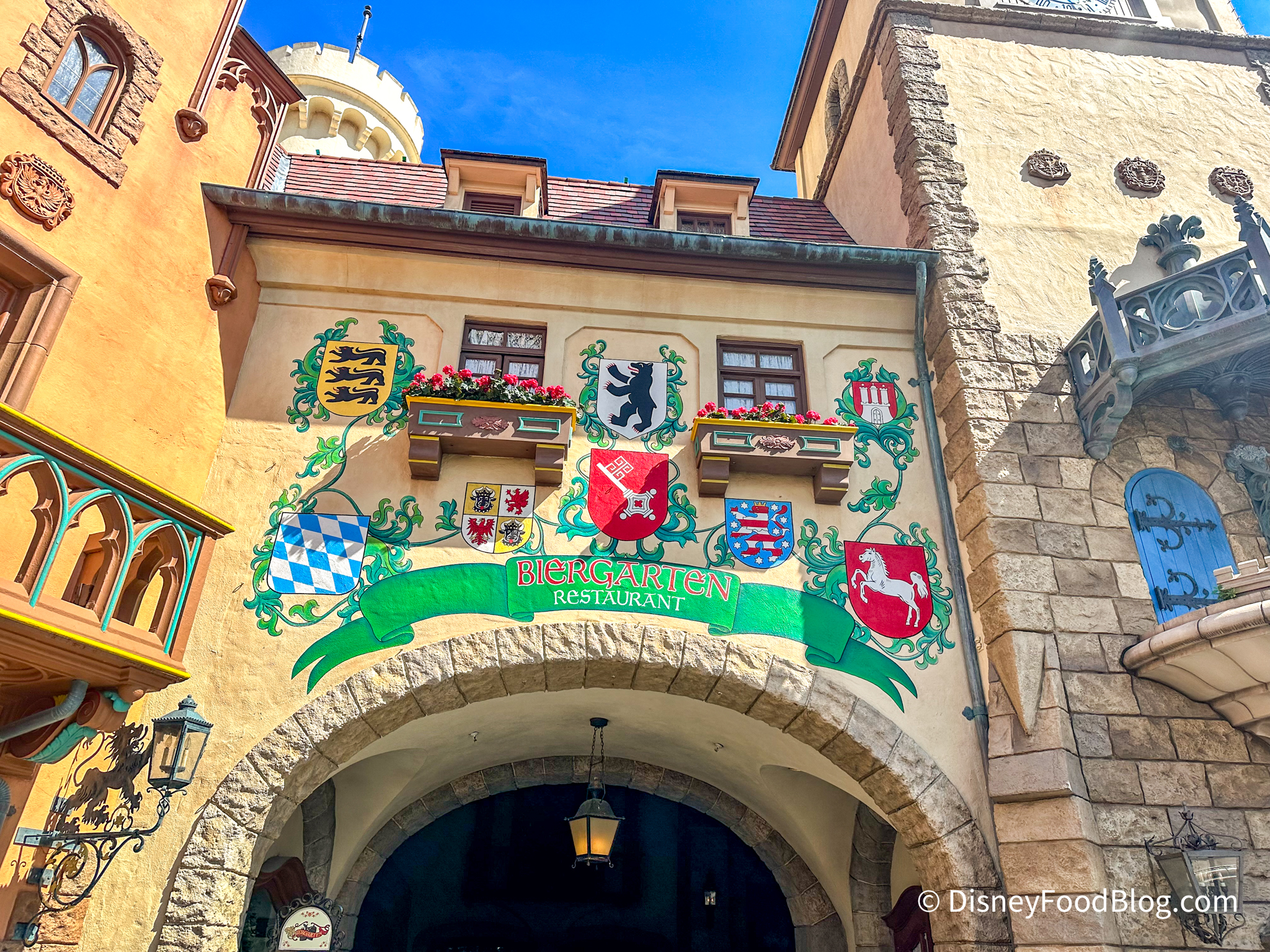 REVIEW: It's EPCOT's Liveliest Restaurant, But Is There Anything Not to ...