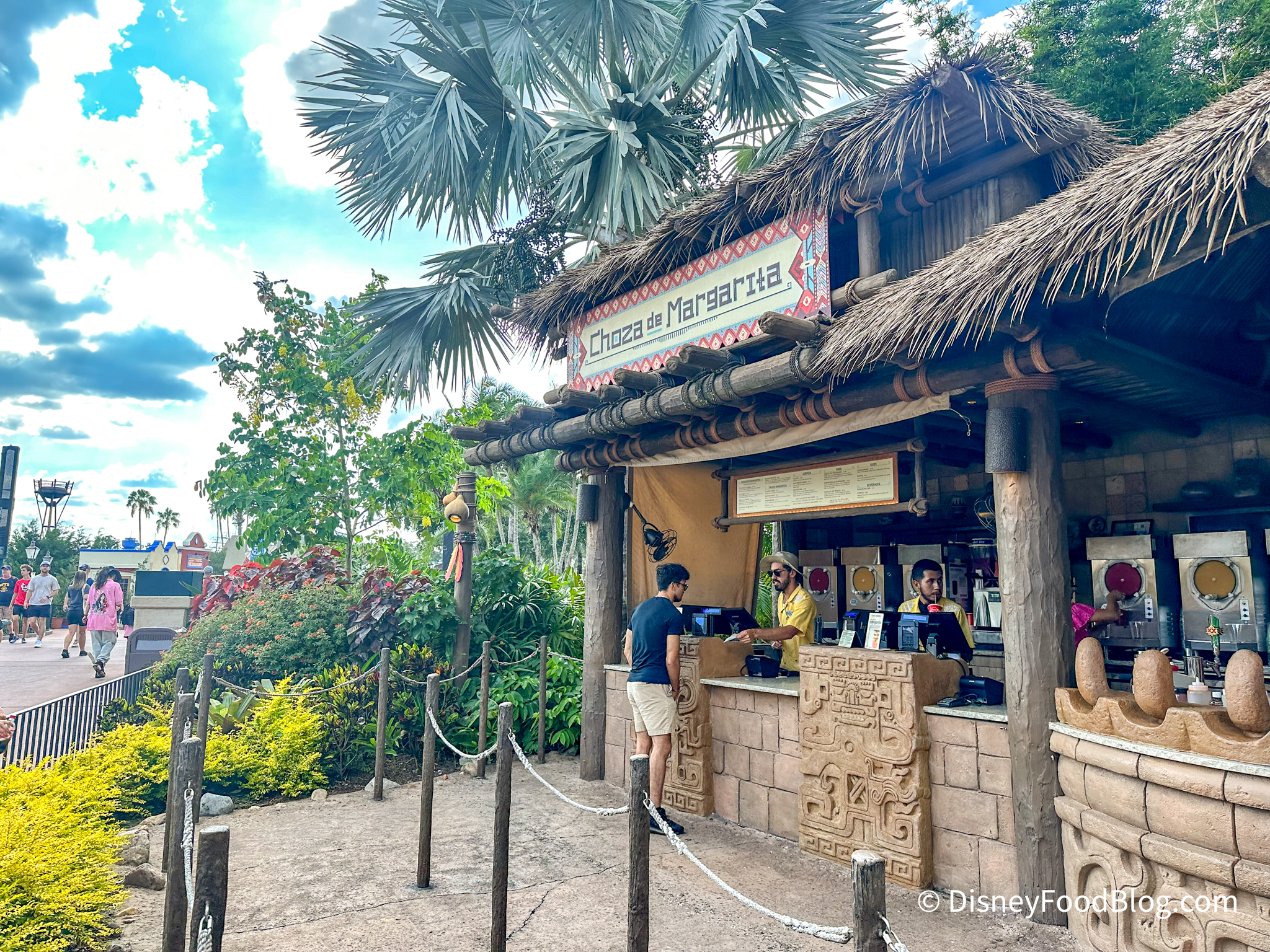 REVIEW: Are You Walking Right Past the Best Mexican Street Food in ...