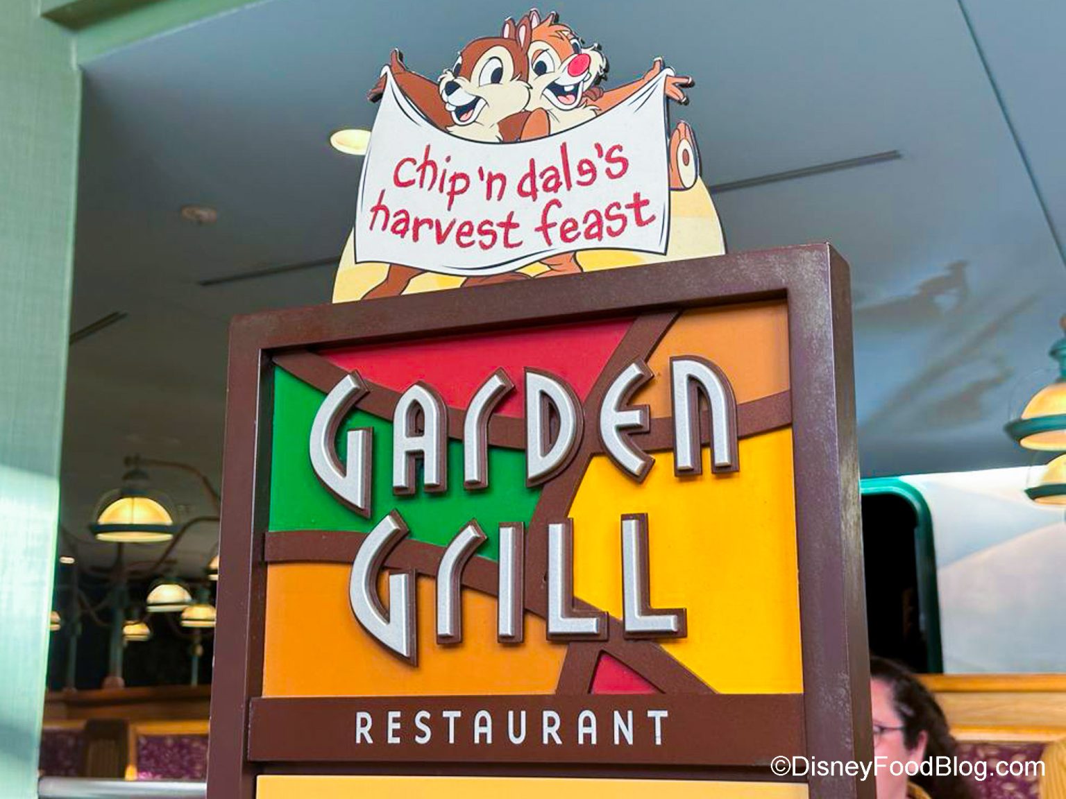 FIRST LOOK: An EPCOT Character Breakfast Is BACK! | the disney food blog